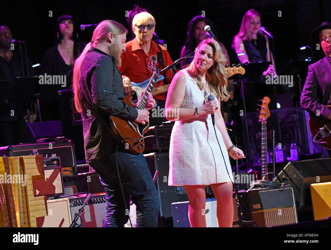 New York, NY, USA. 9th Mar, 2017. Derek Trucks, Susan Tedeschi in ...