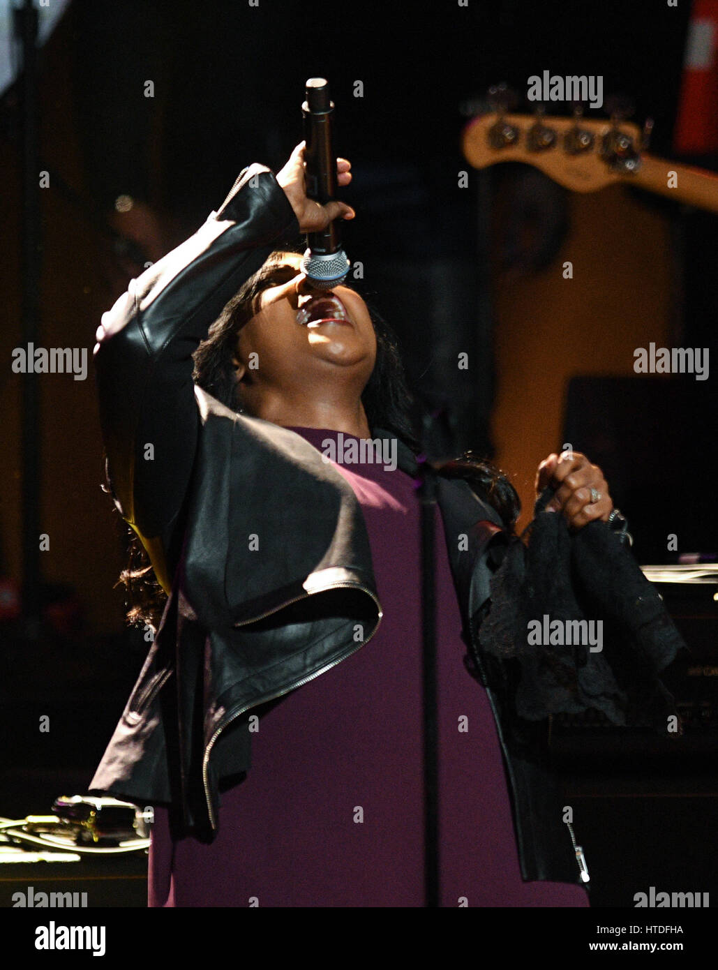 NEW YORK, NY - March 9 : CeCe Winans Performs on stage at 'Love Rocks ...