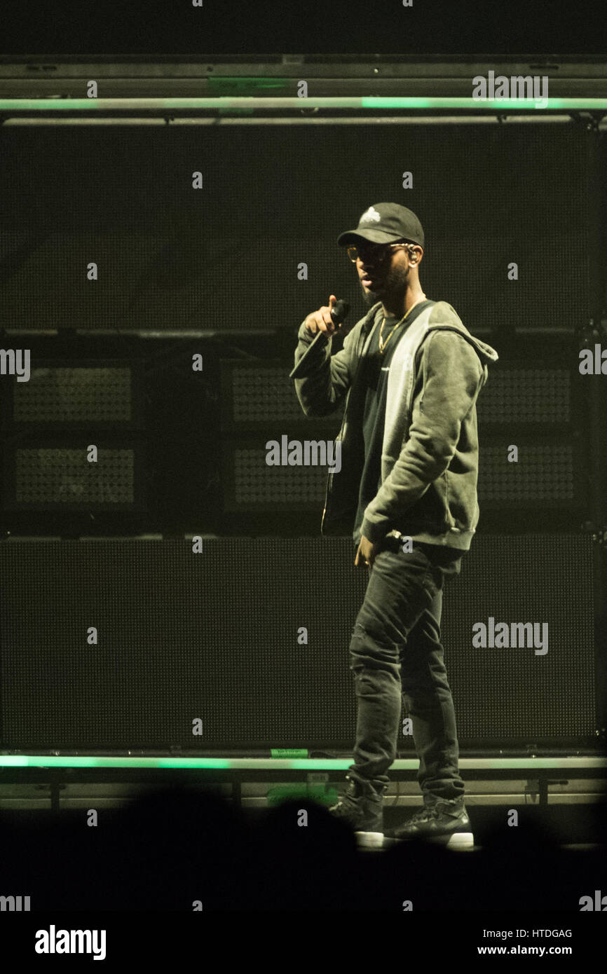 Glasgow, UK. 10th March, 2017. American singer Bryson Tiller performs ...