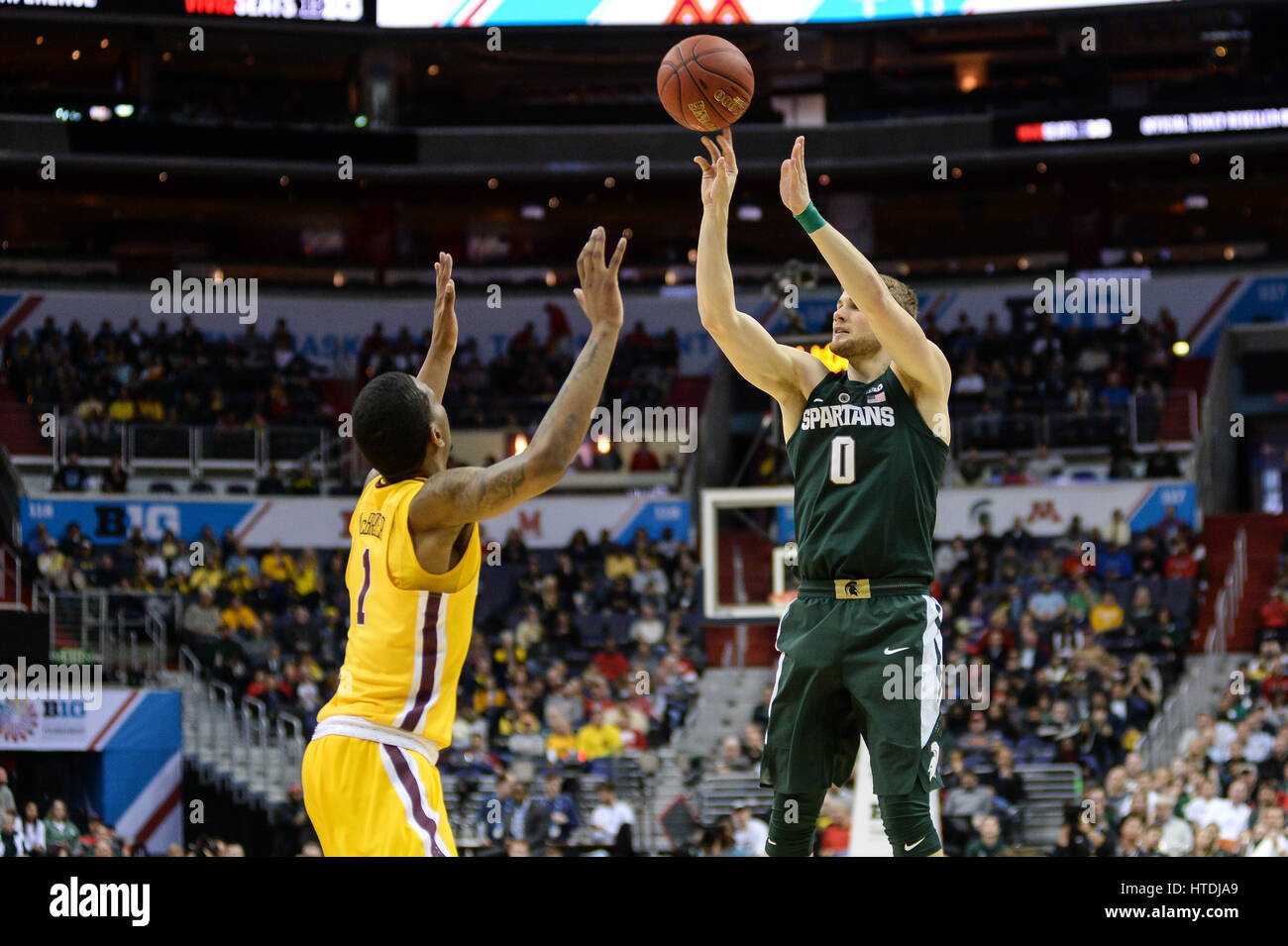Washington, DC, USA. 10th Mar, 2017. Michigan State Guard/Forward KYLE ...