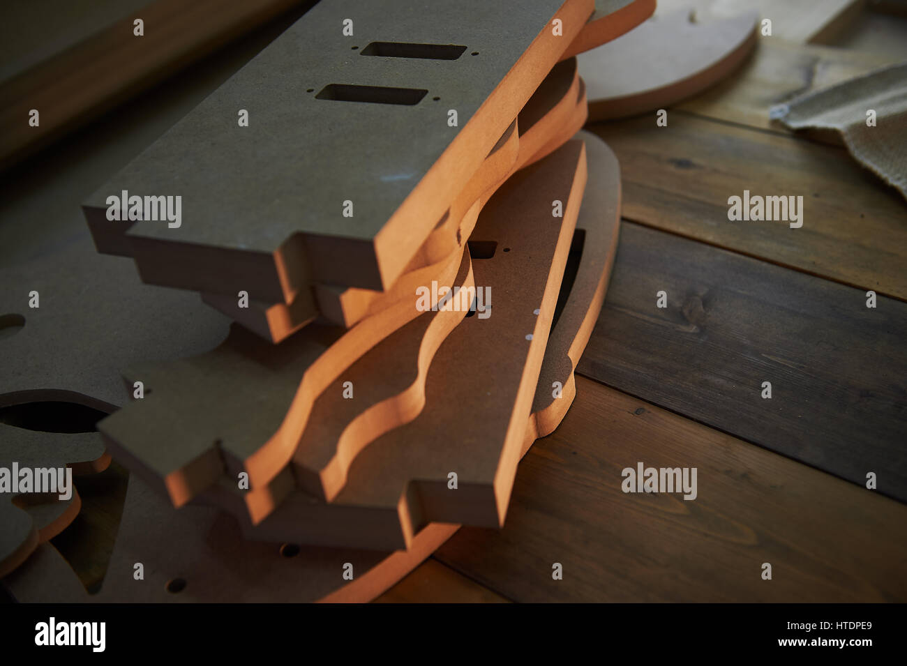 Cutting mdf hi-res stock photography and images - Alamy