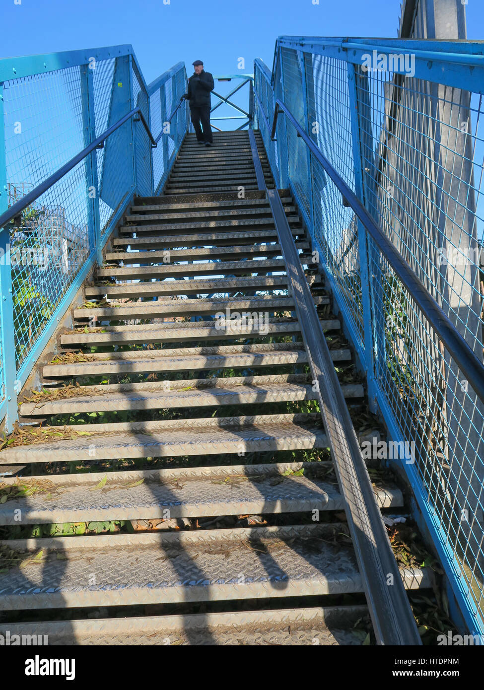 Cast Iron foot bridge over Lincoln railway station Stock Photo - Alamy