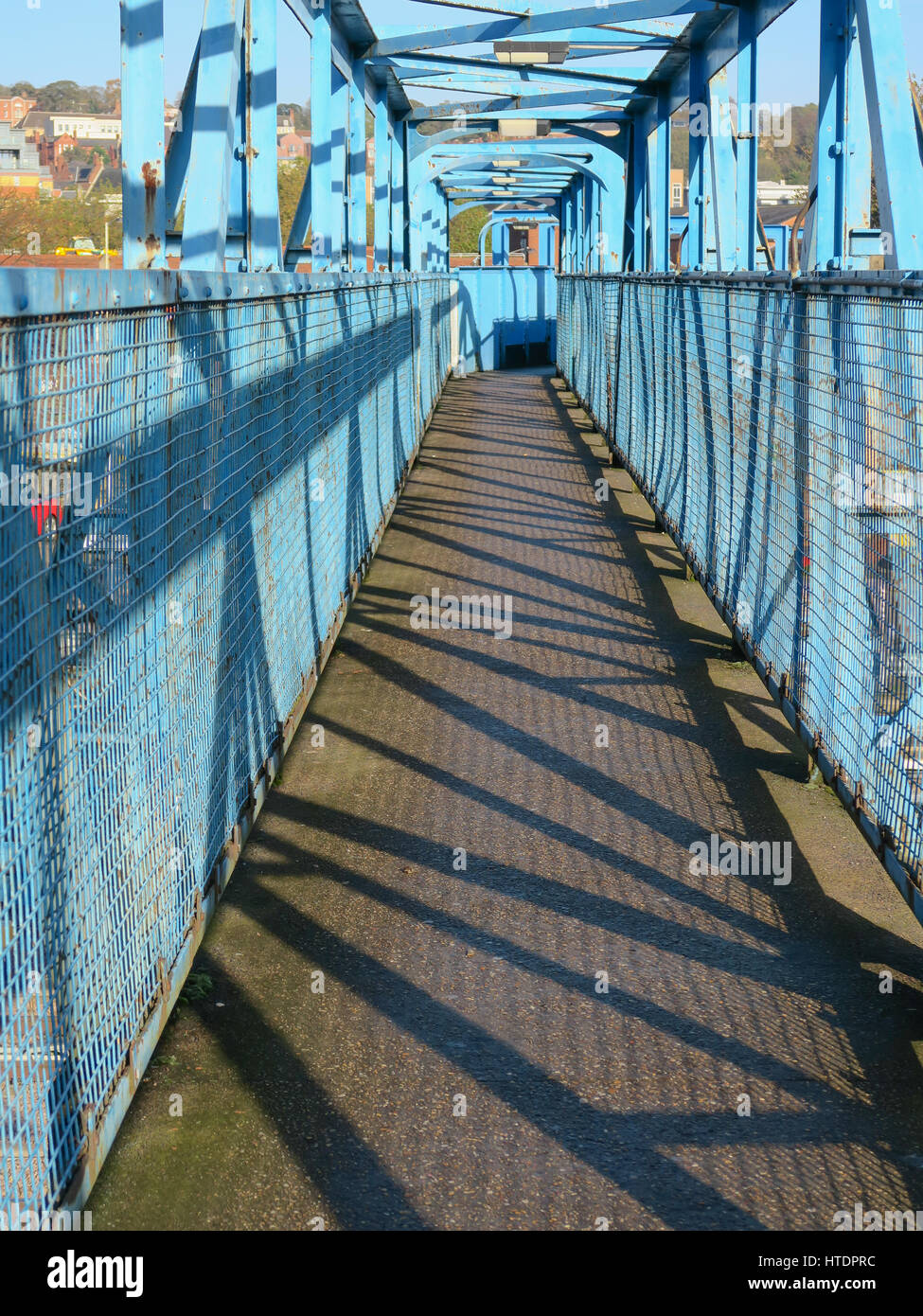 Cast Iron foot bridge over Lincoln railway station Stock Photo - Alamy