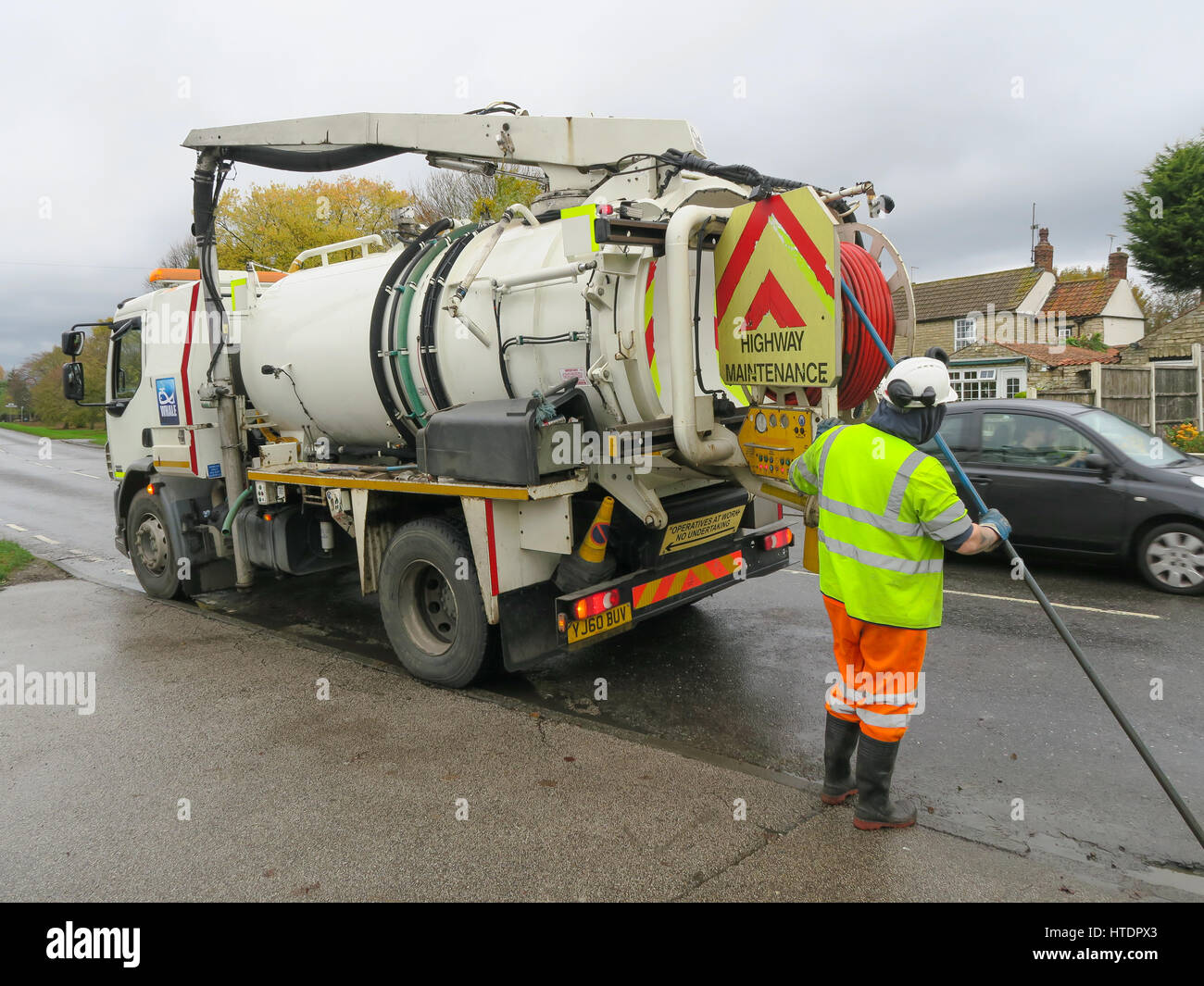 Gully tanker hi-res stock photography and images - Alamy