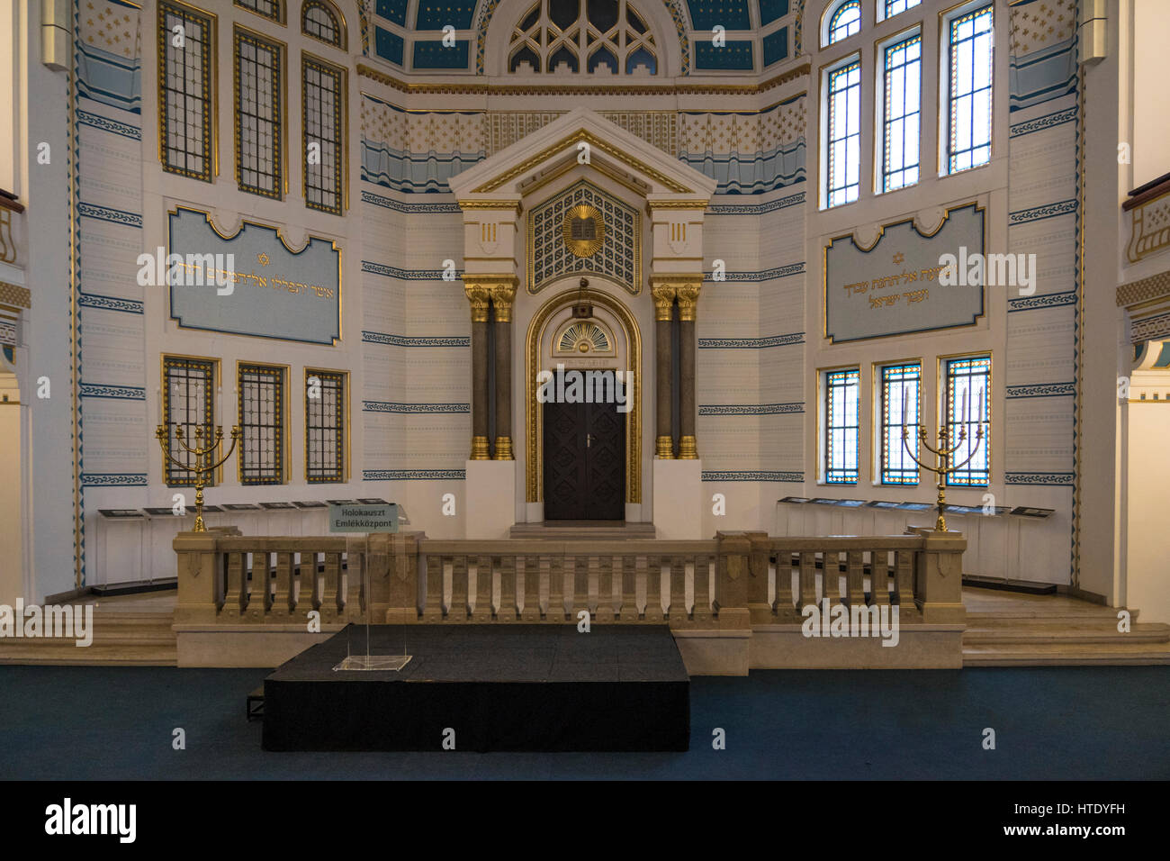 Synagogue inside hi-res stock photography and images - Alamy