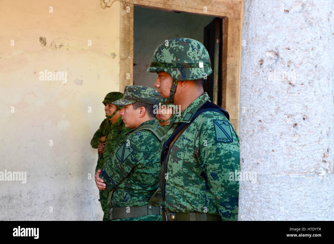 mexican soldiers in valladolid yucatan mexico Stock Photo - Alamy
