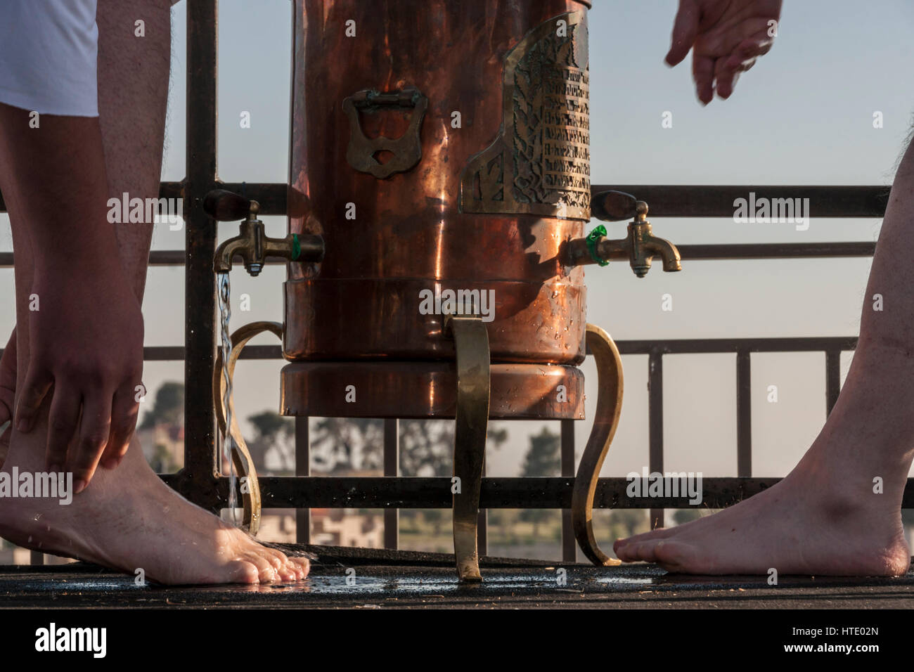 Jerusalem, Israel. Kohanim (Members of the Levi tribe) wash their feet ...