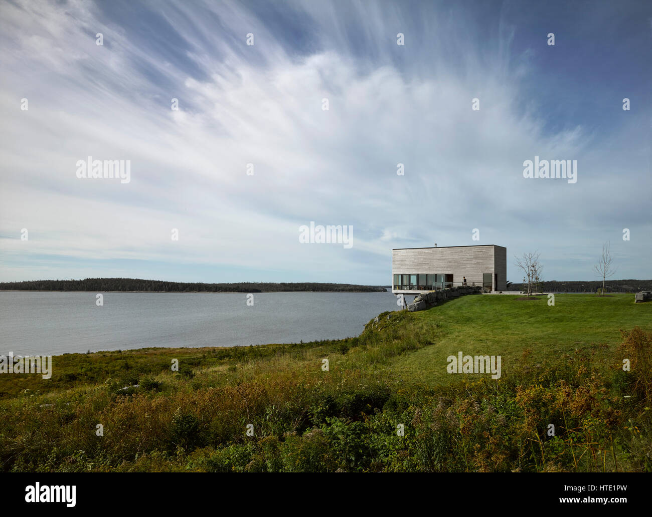 Sky view. Cliff House, Halifax, Canada. Architect: MacKay-Lyons ...