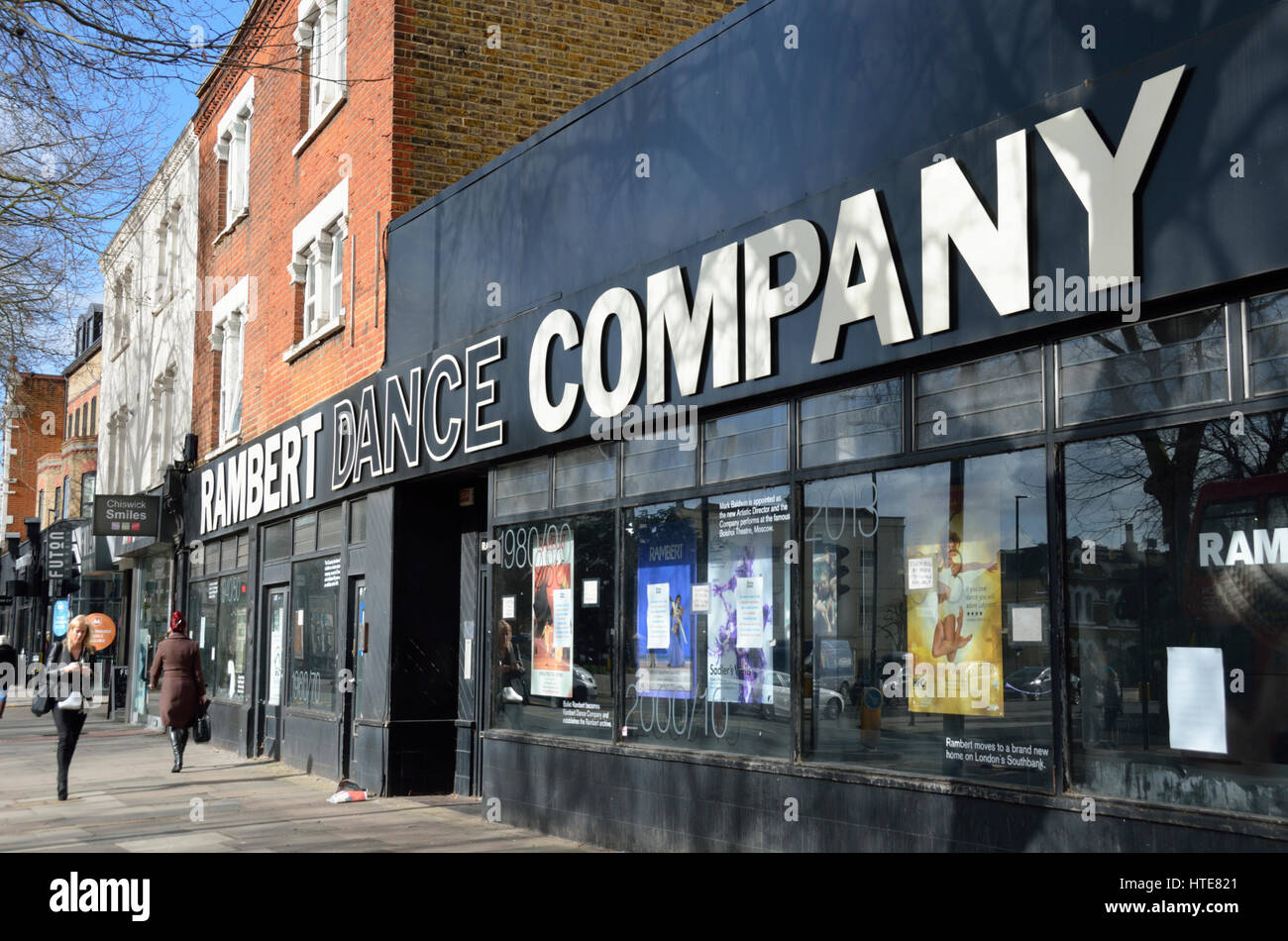 Rambert dance company hi-res stock photography and images - Alamy