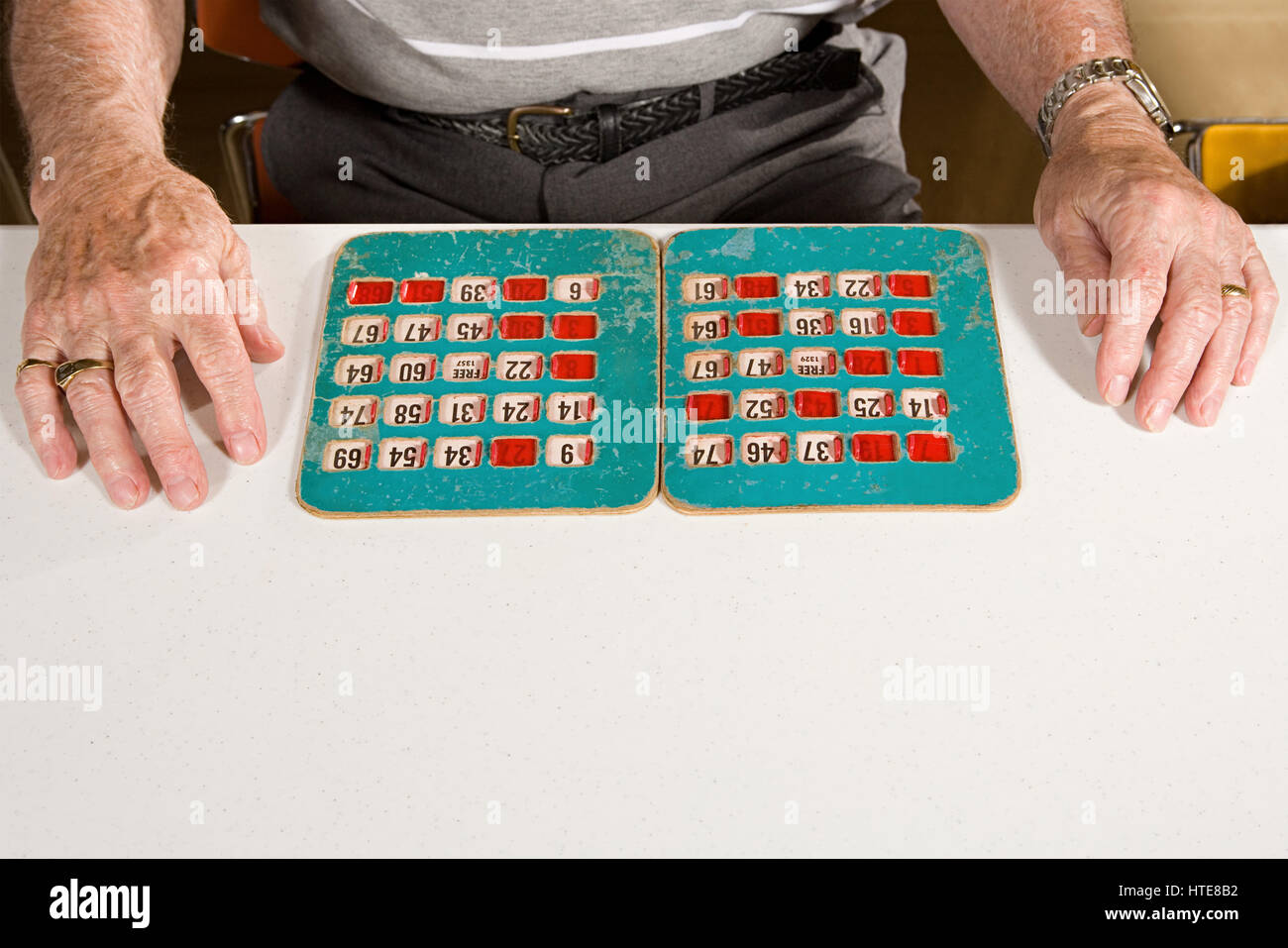 Senior man playing bingo Stock Photo - Alamy
