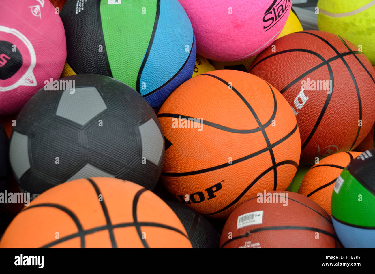 Lots of balls hi-res stock photography and images - Alamy