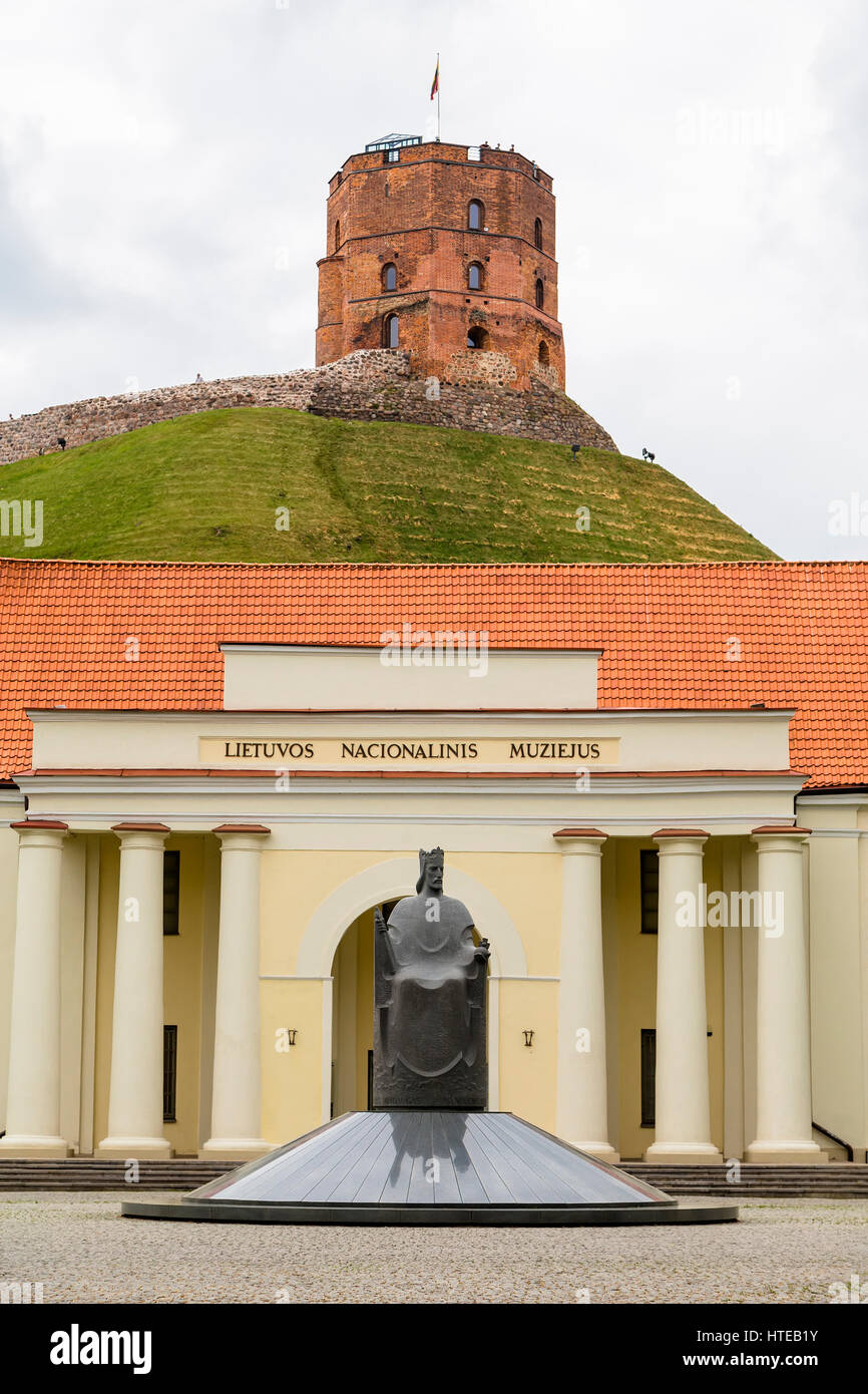 Monument to King Mindaugas of Lithuania in front of the National Museum ...