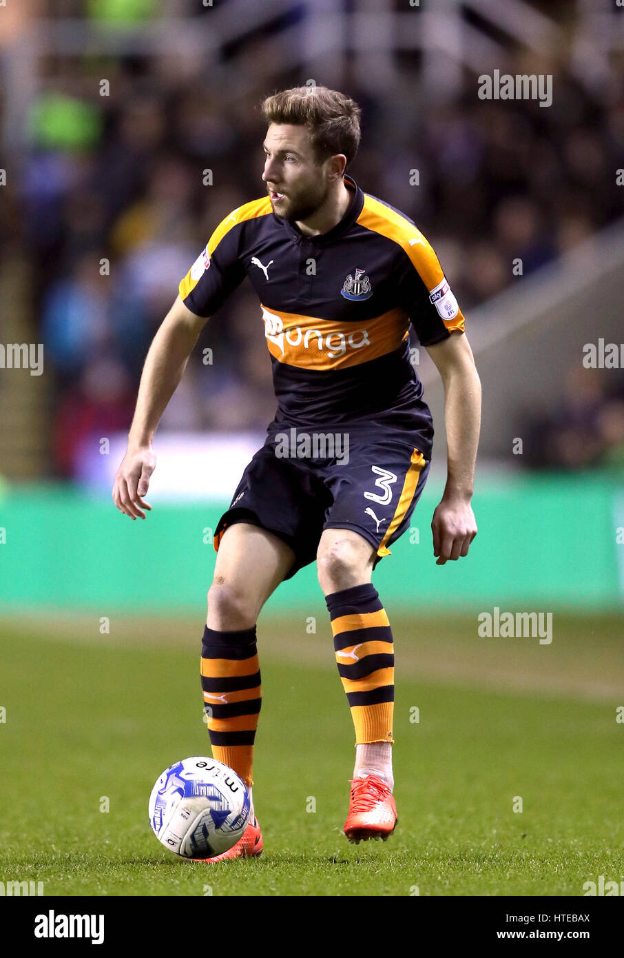 Newcastle United's Paul Dummett Stock Photo - Alamy