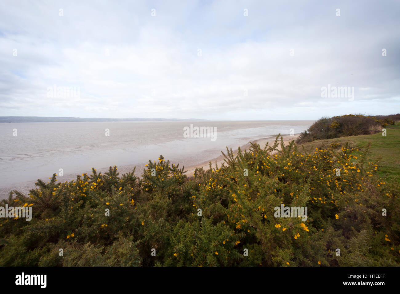Wirral thurstaston beach hi-res stock photography and images - Alamy