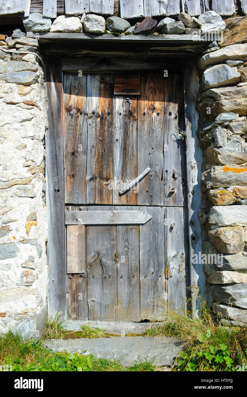 Traditional old style wood door hi-res stock photography and images - Alamy