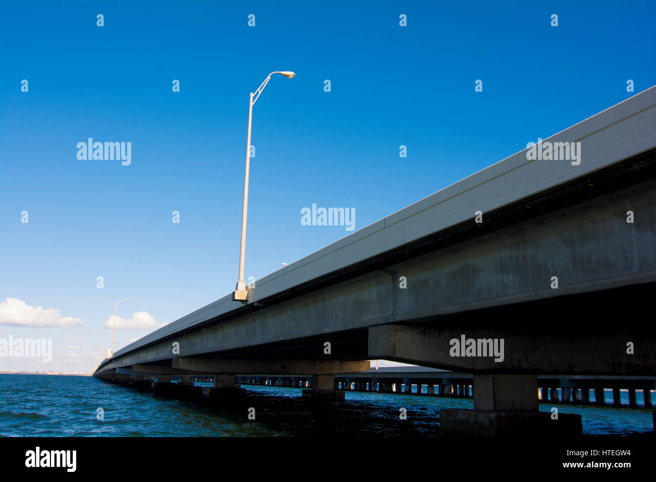 Bridge over bay hi-res stock photography and images - Alamy