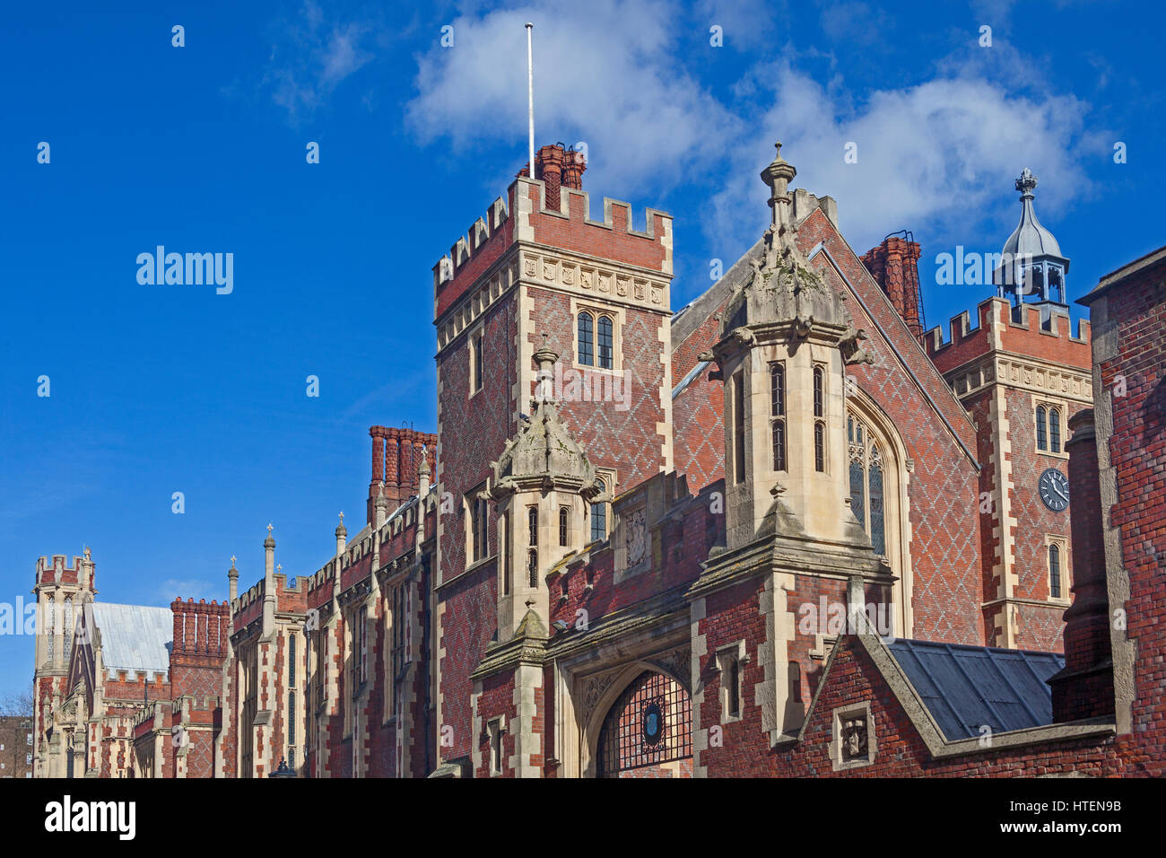 Lincolns inn fields hi-res stock photography and images - Alamy