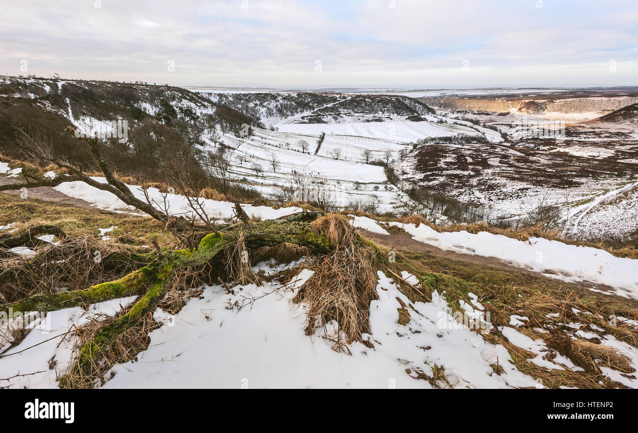 North york moors villages hi-res stock photography and images - Alamy