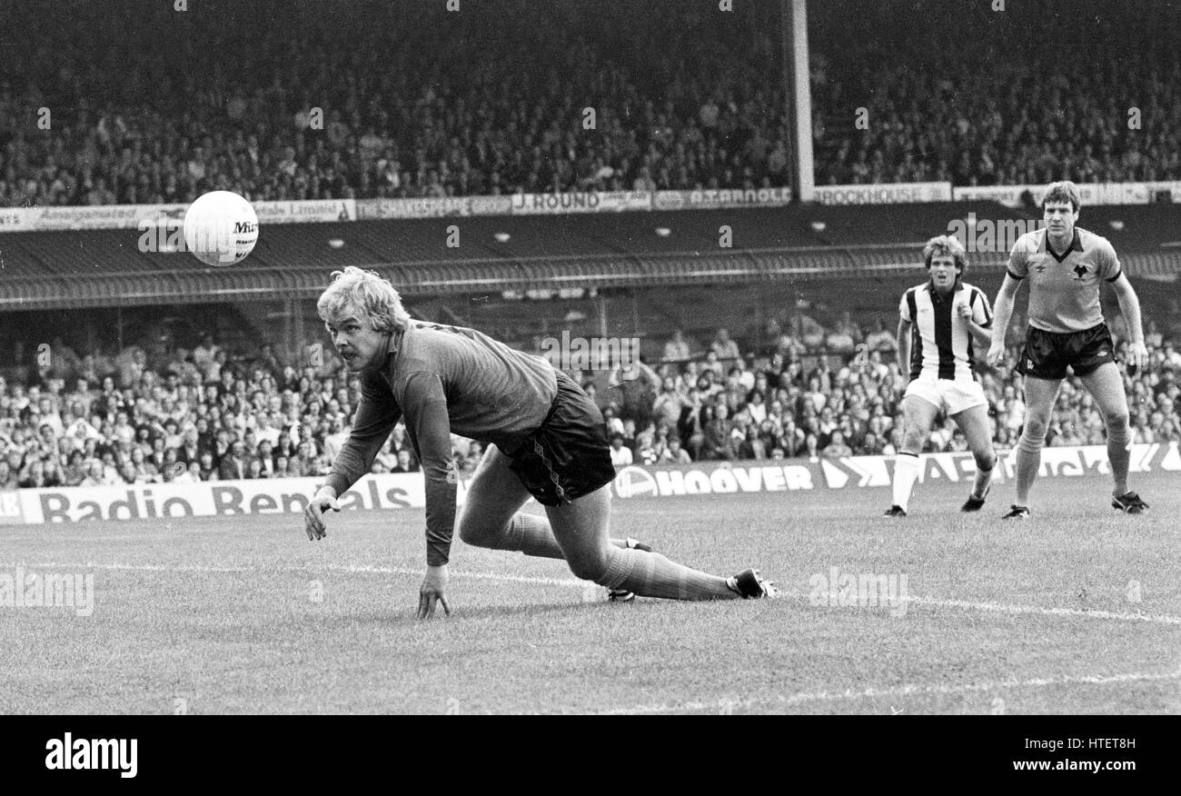Wolverhampton Wanderers goalkeeper Paul Bradshaw West Bromwich Albion v ...