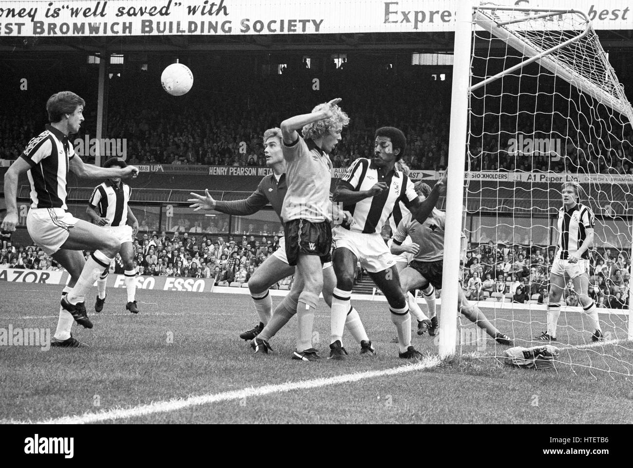 West Bromwich Albion v Wolves at the Hawthorns 23/8/80 John Wile, Tony ...