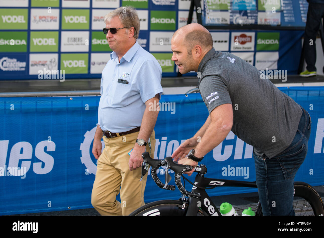 Roger Hammond with UCI Official before start of Tour of Britain Stage 4 ...