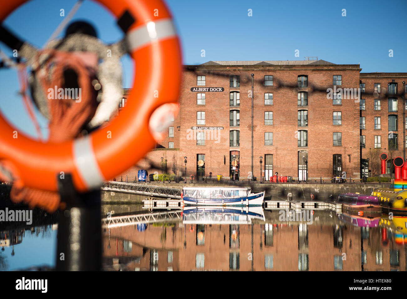 Albert Dock Liverpool Stock Photo - Alamy