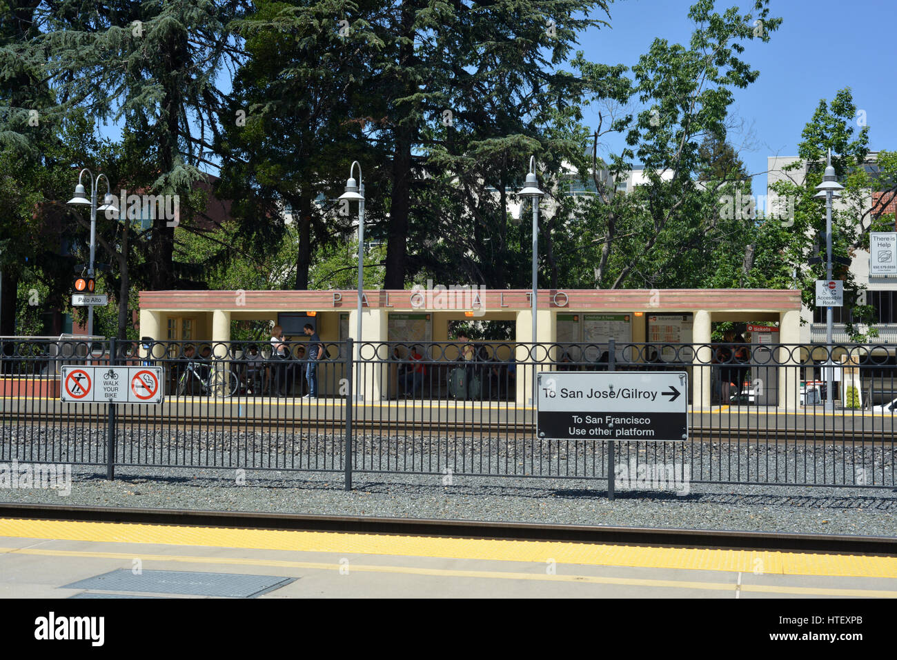 Caltrain station, Palo Alto, California, USA on a June afternoon Stock ...