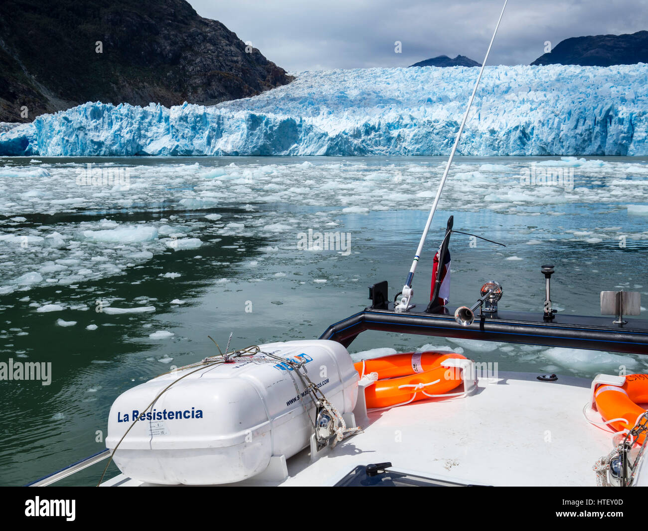 Tourists visiting the San Rafael glacier lagoon, view from excursion ...