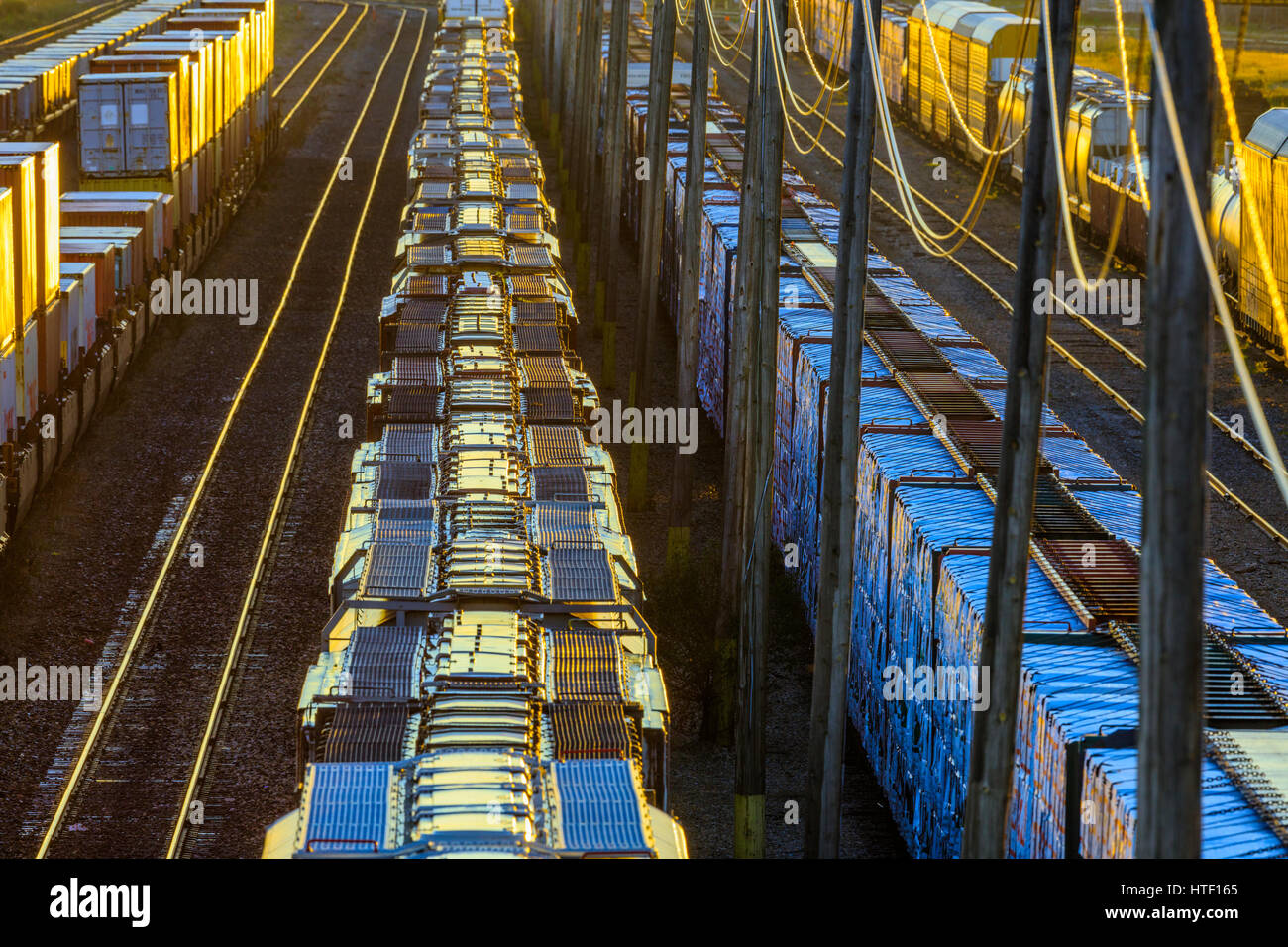 Container shipping rail yard hi-res stock photography and images - Alamy