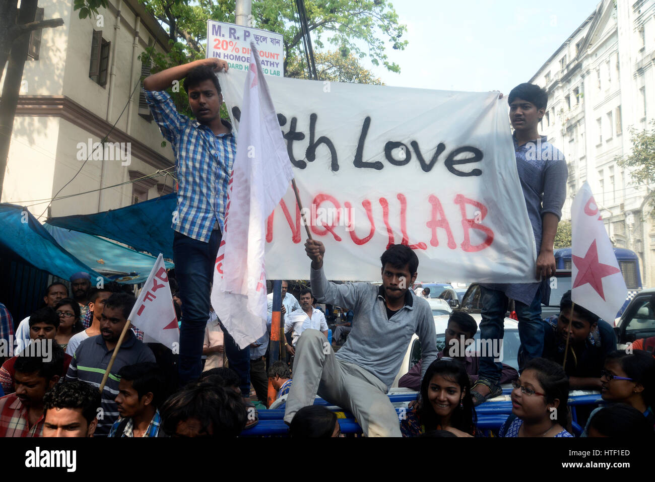 Kolkata, India. 10th Mar, 2017. SFI and DYFI activist shout slogans ...