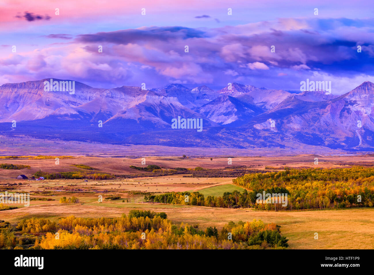 Alberta foothills country, Canada Stock Photo - Alamy