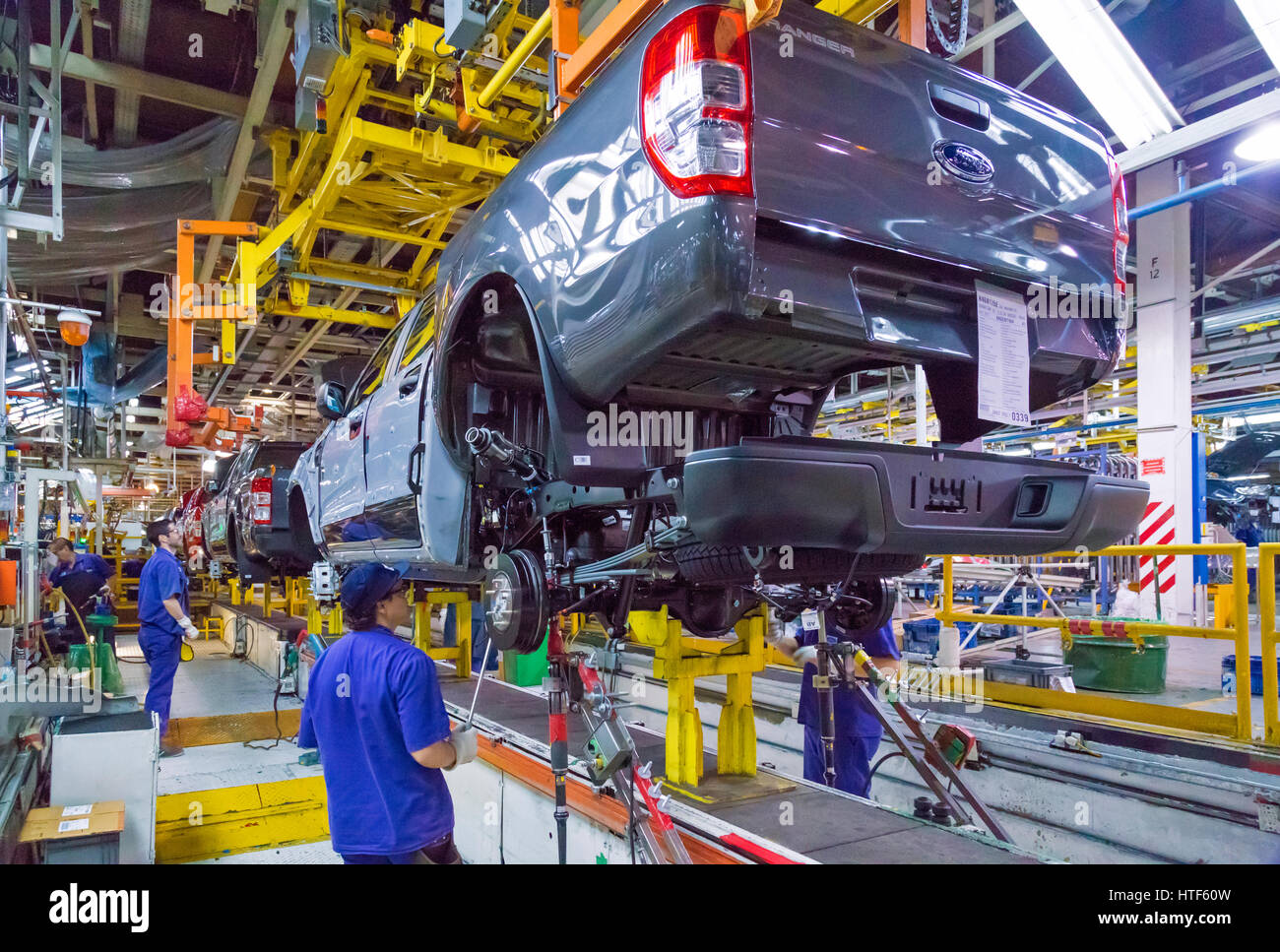 Ford factory hi-res stock photography and images - Alamy
