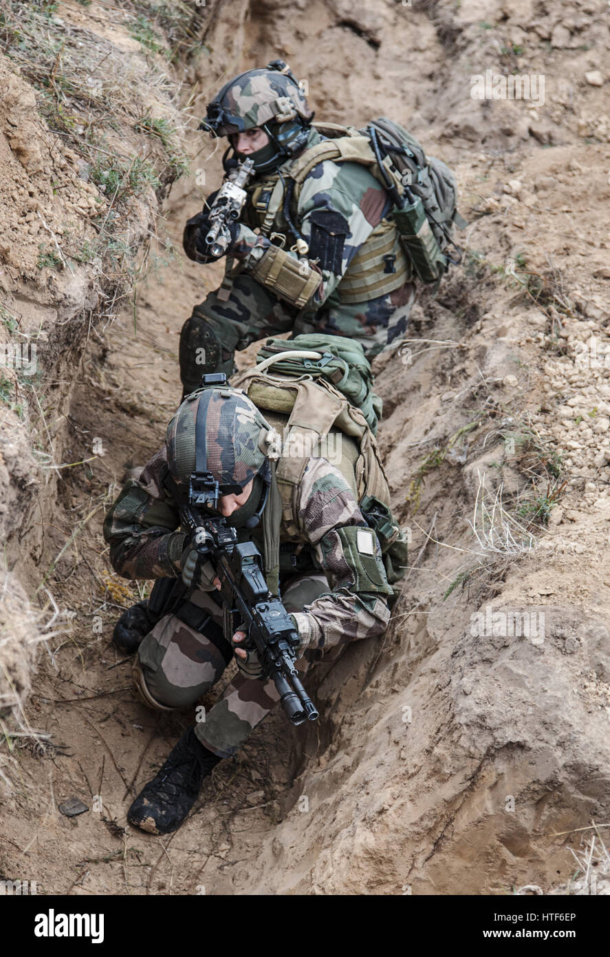 Paratroopers of french 1st Marine Infantry Parachute Regiment RPIMA in ...