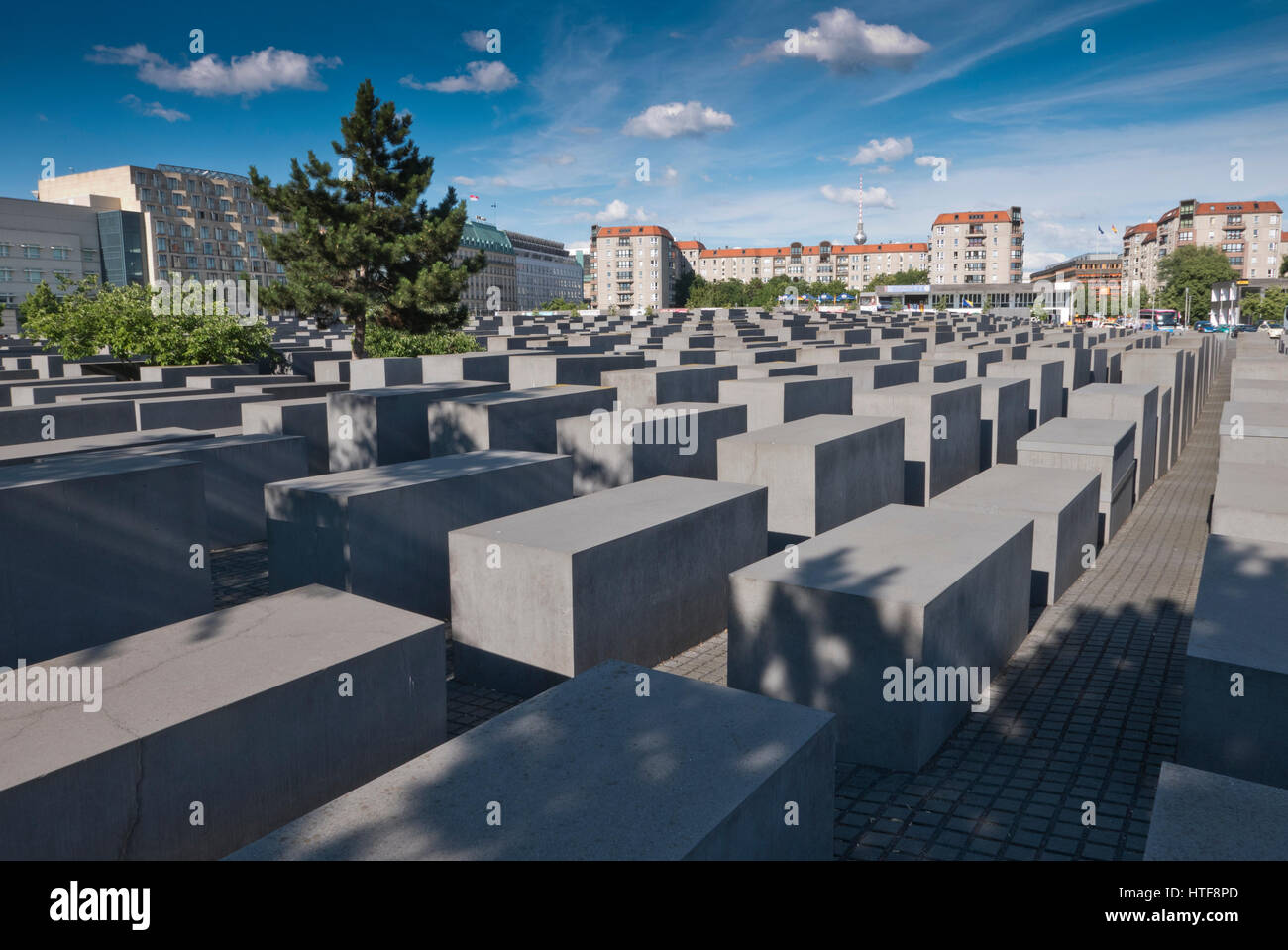 Concrete blocks berlin hi-res stock photography and images - Alamy