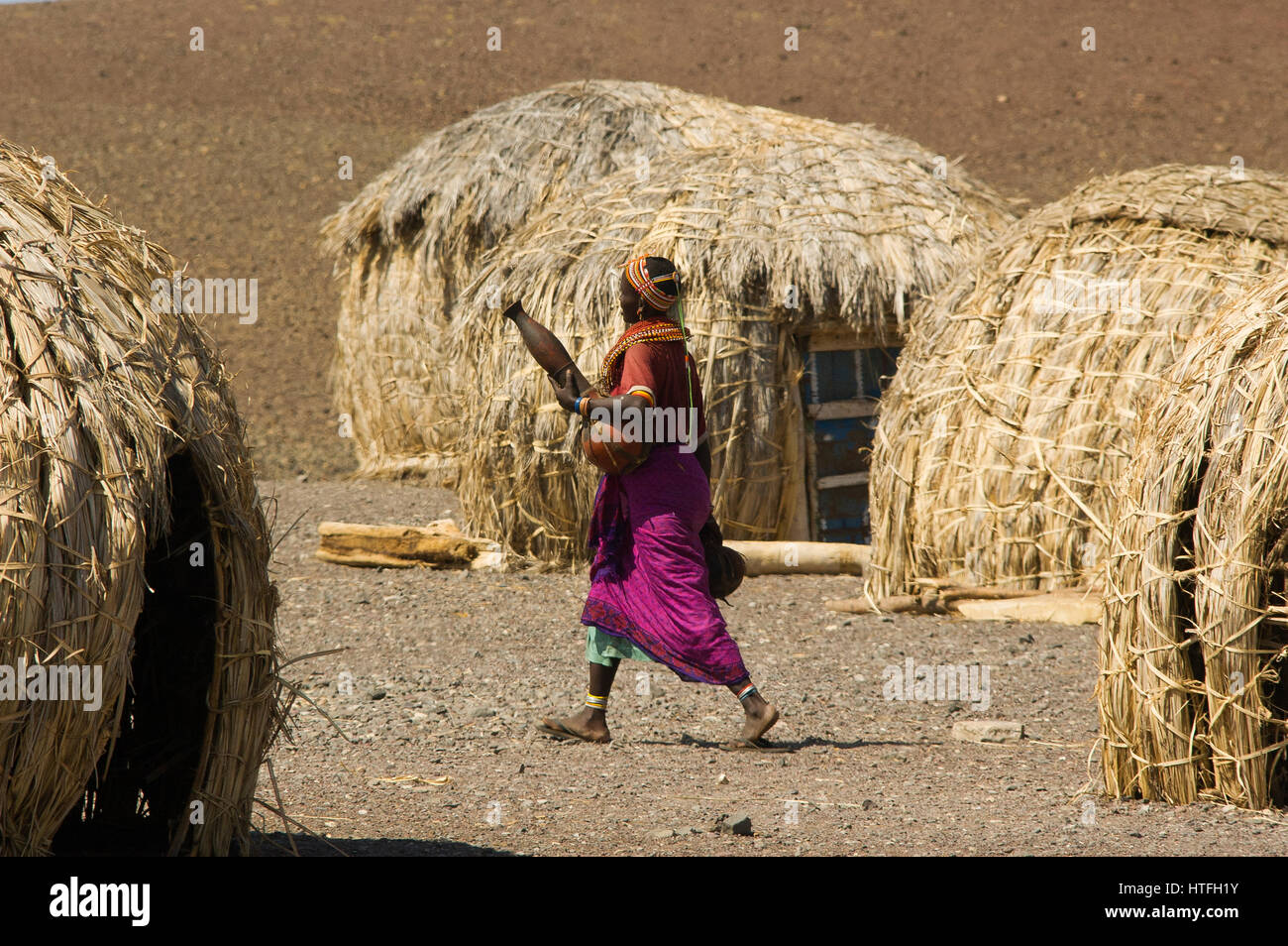 El Molo is the smallest african tribe with around 150 individuals ...