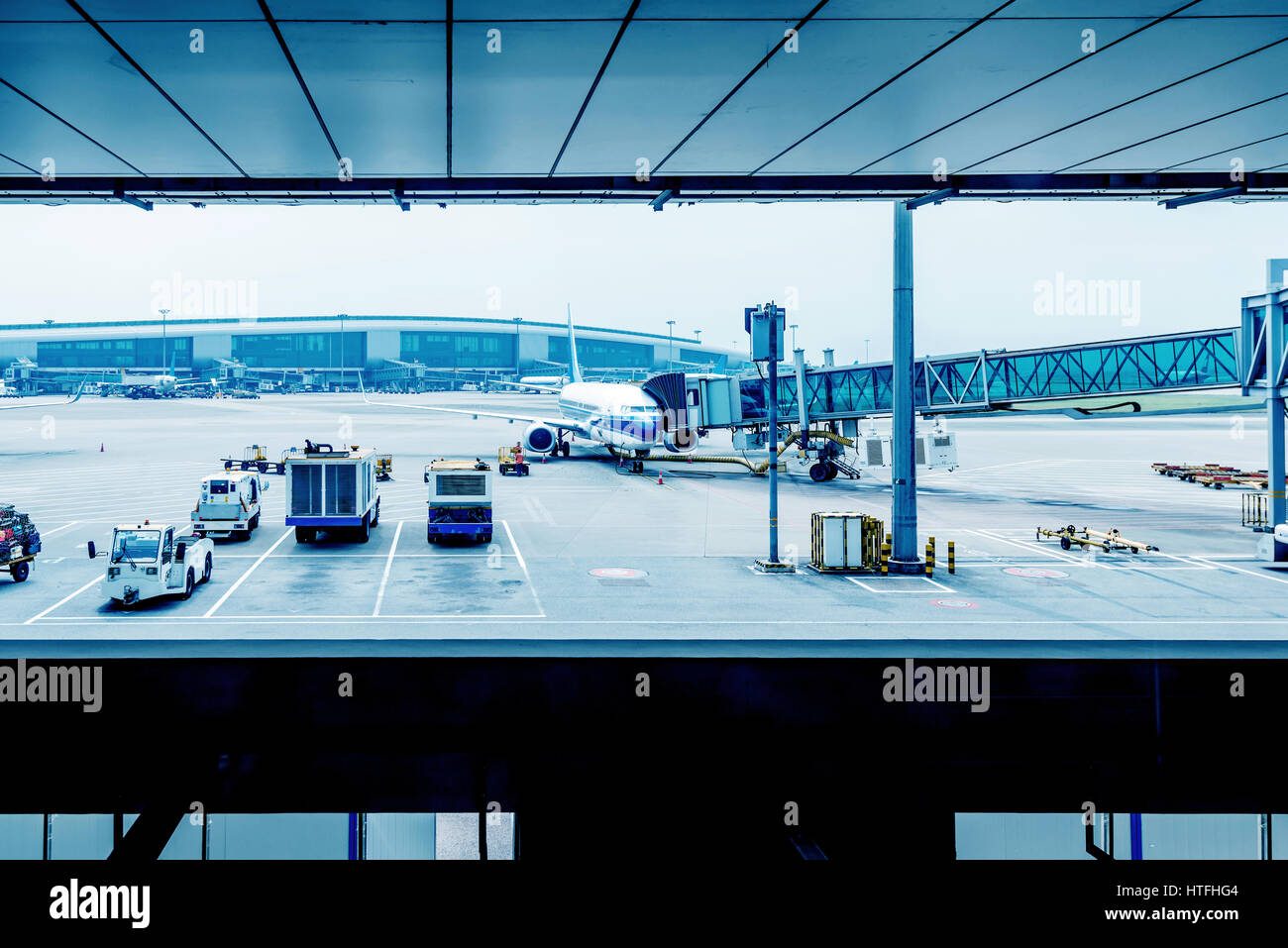 airport outside the window scene,waiting for the flight Stock Photo - Alamy