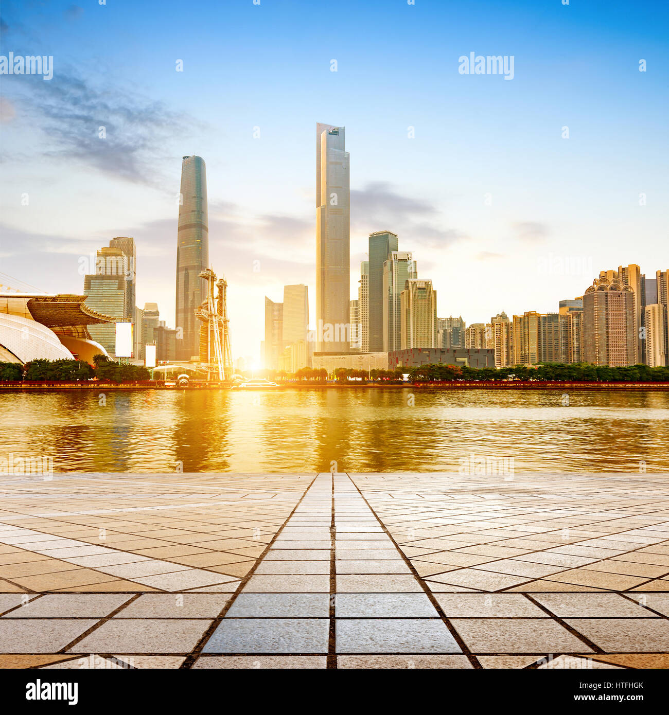 China Guangzhou Pearl River, riverside skyscraper Stock Photo - Alamy