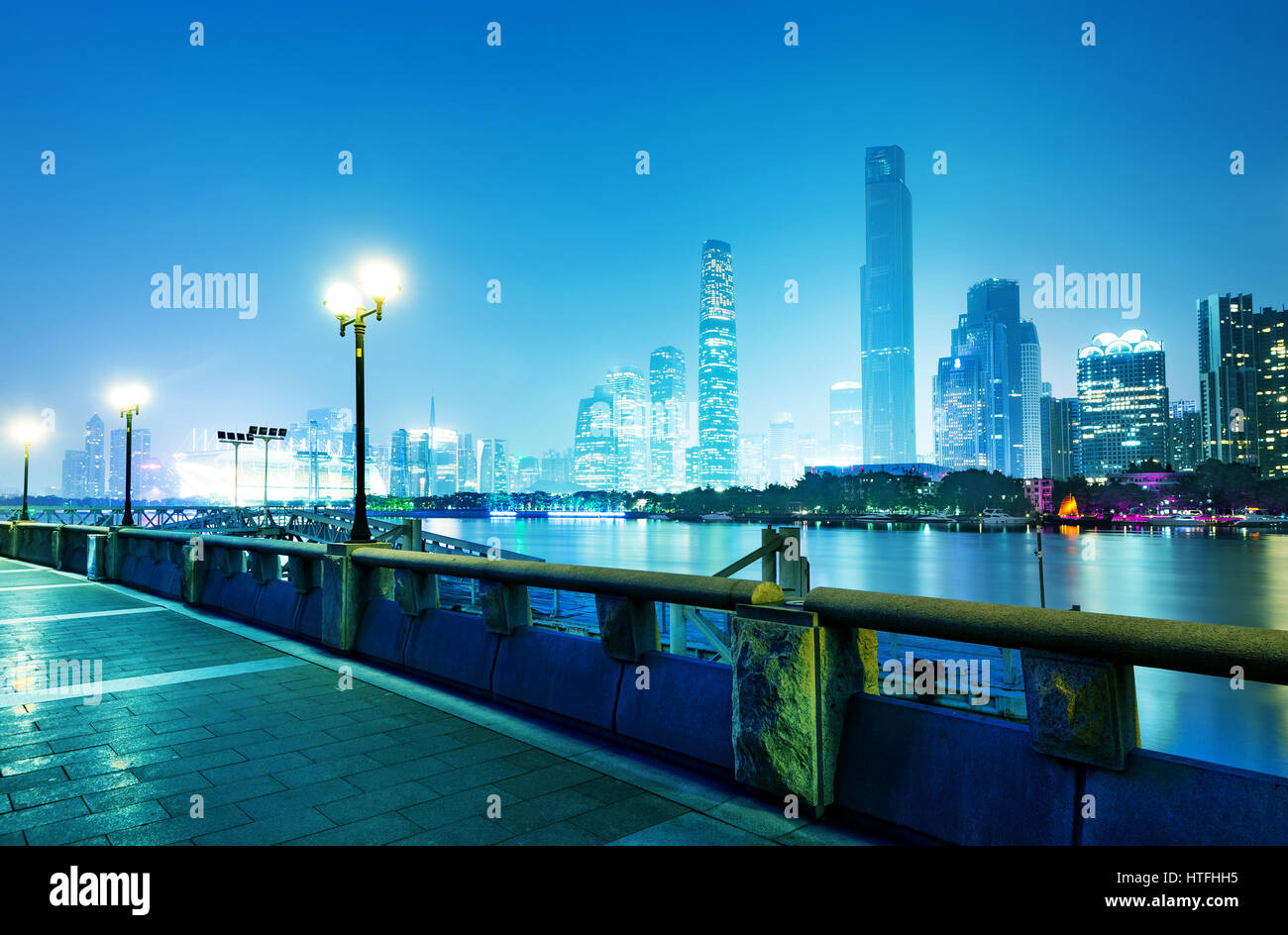 China Guangzhou Pearl River, riverside skyscraper Stock Photo - Alamy
