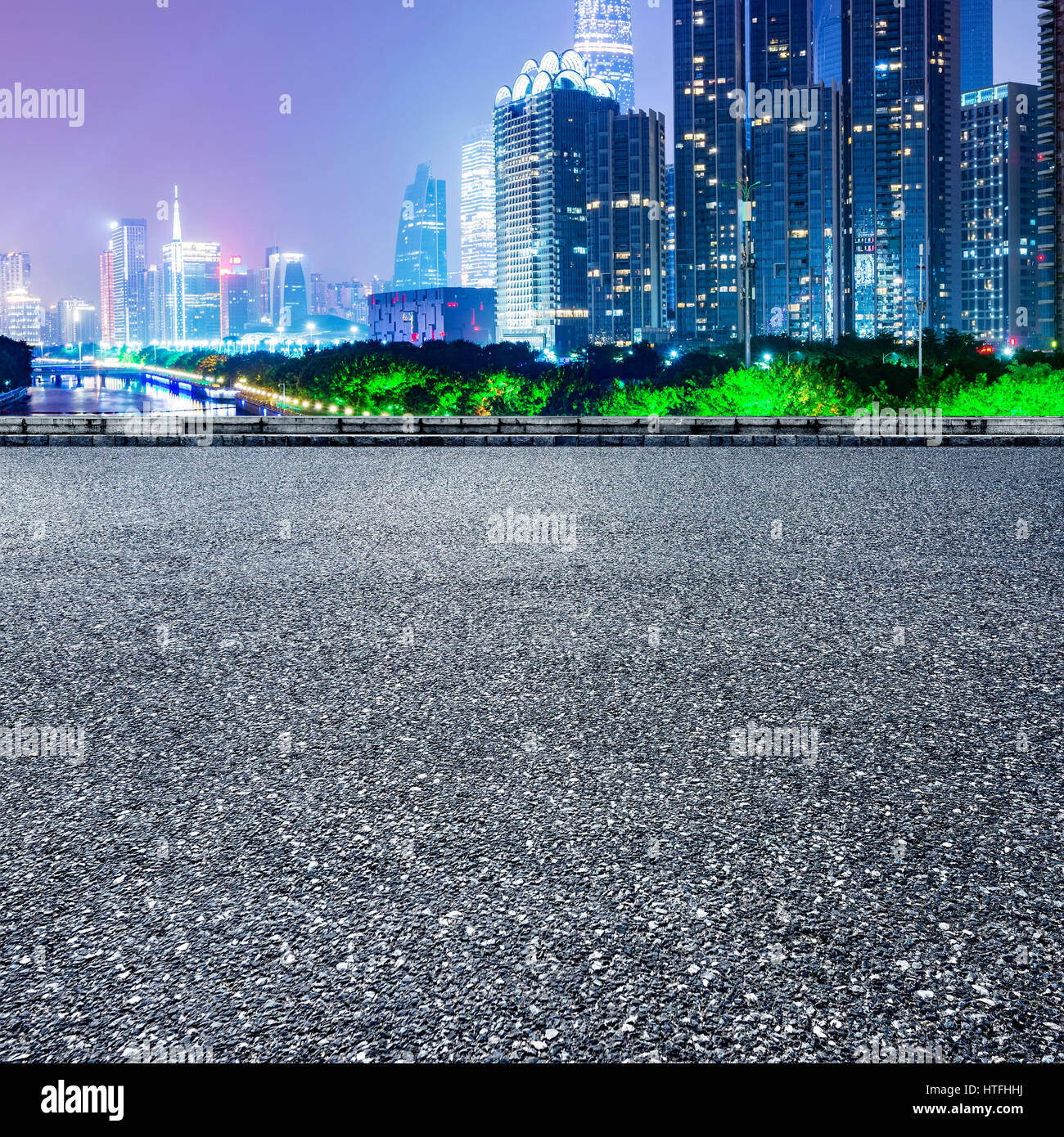 China Guangzhou Pearl River, riverside skyscraper Stock Photo - Alamy