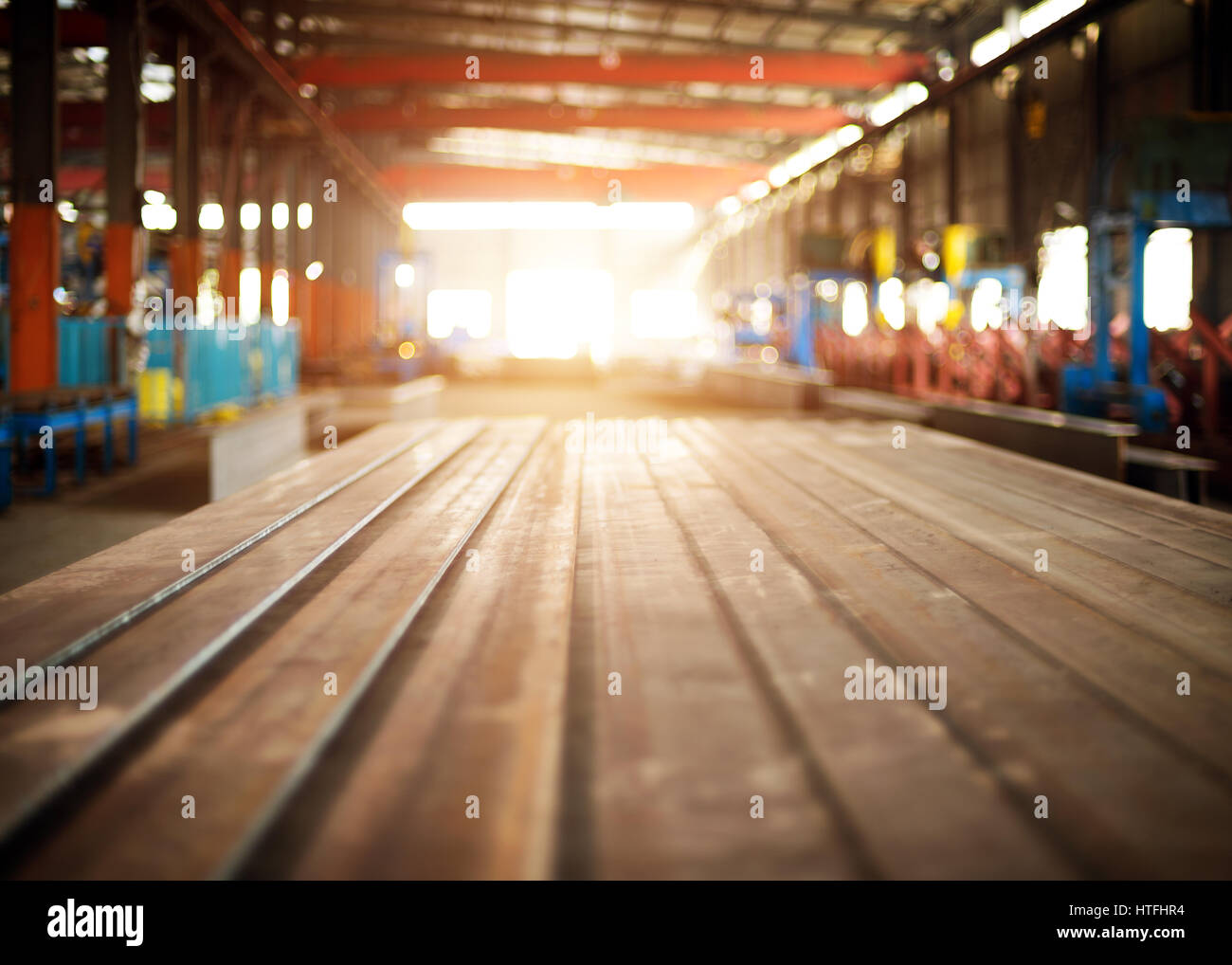 Steel warehouse hi-res stock photography and images - Alamy