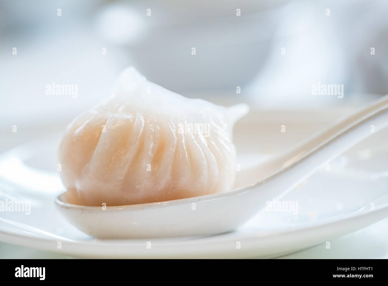 Chinese dim sum Hagao - Steamed Chinese groumet cuisine Stock Photo - Alamy