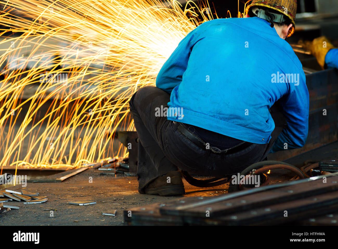 Workers at the construction site using a metal cutting torch Stock ...