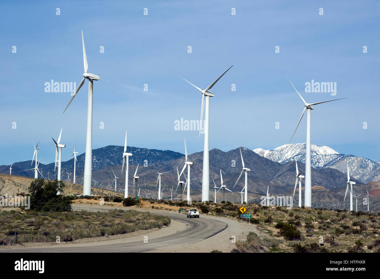 Road through windmill farm in the Palm Desert near Palm Springs ...