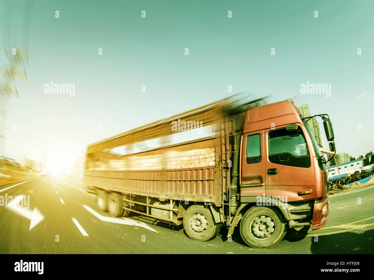 Busy construction site hi-res stock photography and images - Alamy