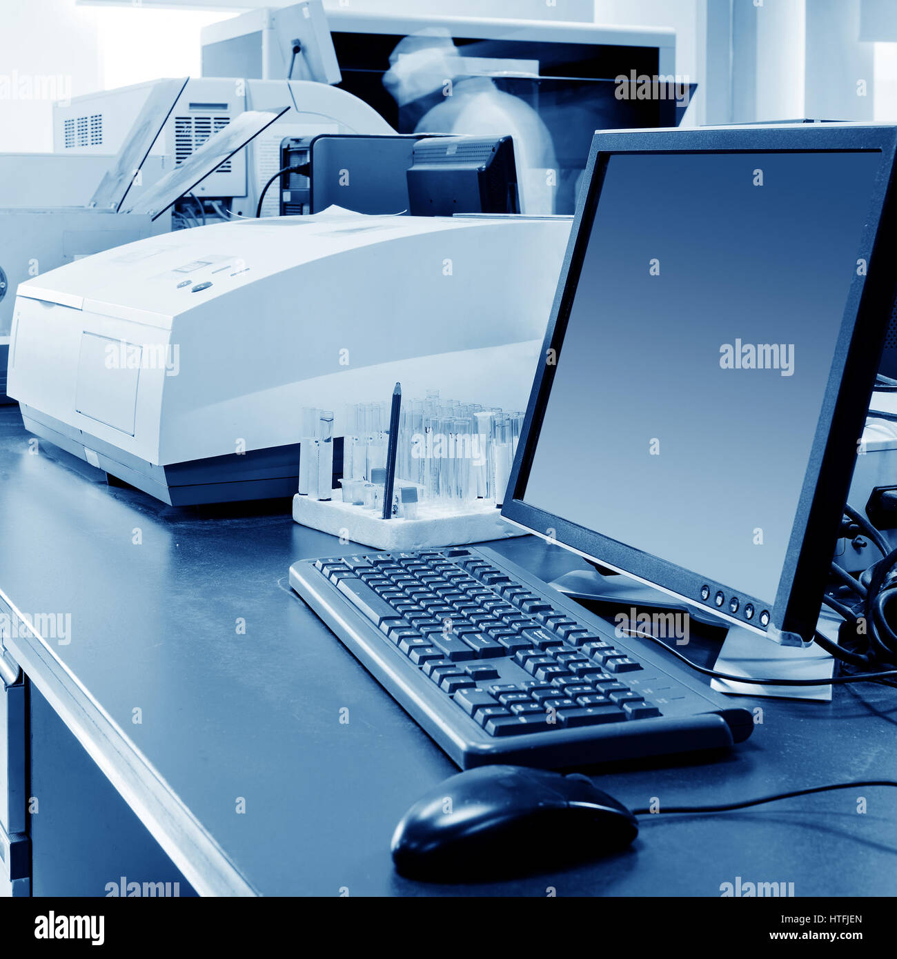 Immunoassay hi-res stock photography and images - Alamy