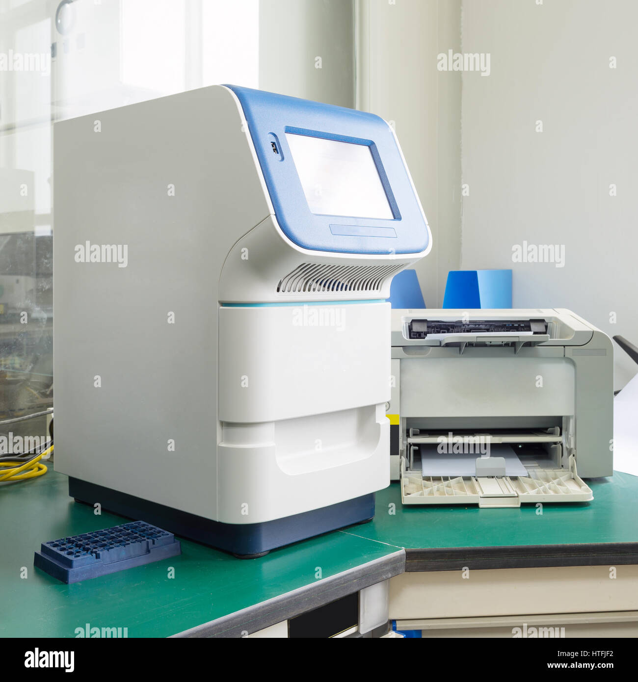 Hospital laboratories, computers and electrolyte analyzers Stock Photo ...