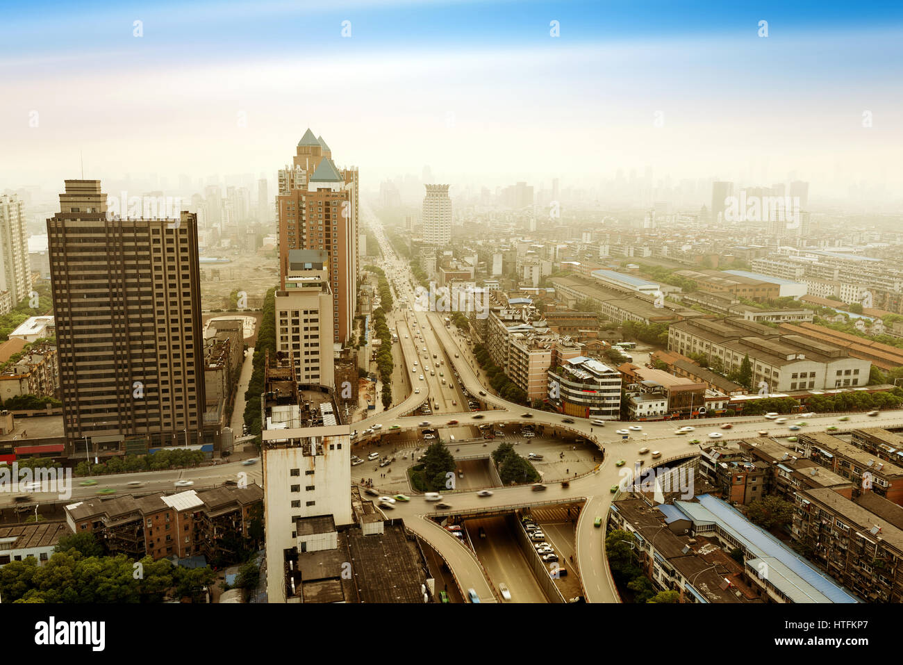 Air pollution caused haze hi-res stock photography and images - Alamy