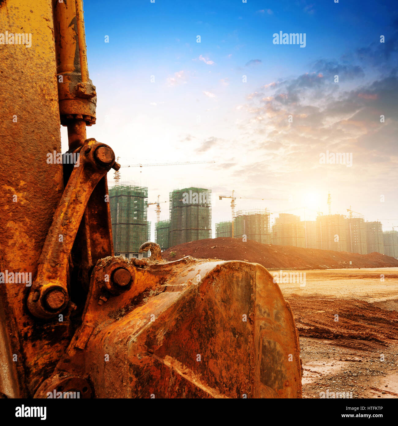 Large concrete structures hi-res stock photography and images - Alamy