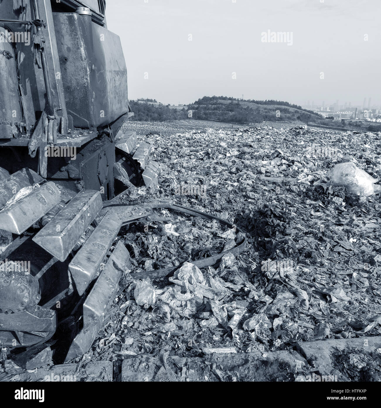 Daily dump hi-res stock photography and images - Alamy