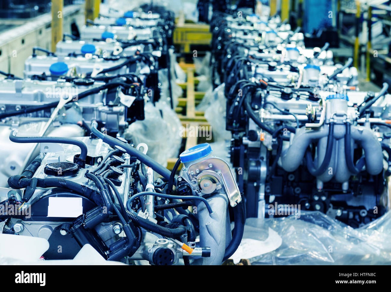 Production of automobile engine plant Stock Photo - Alamy